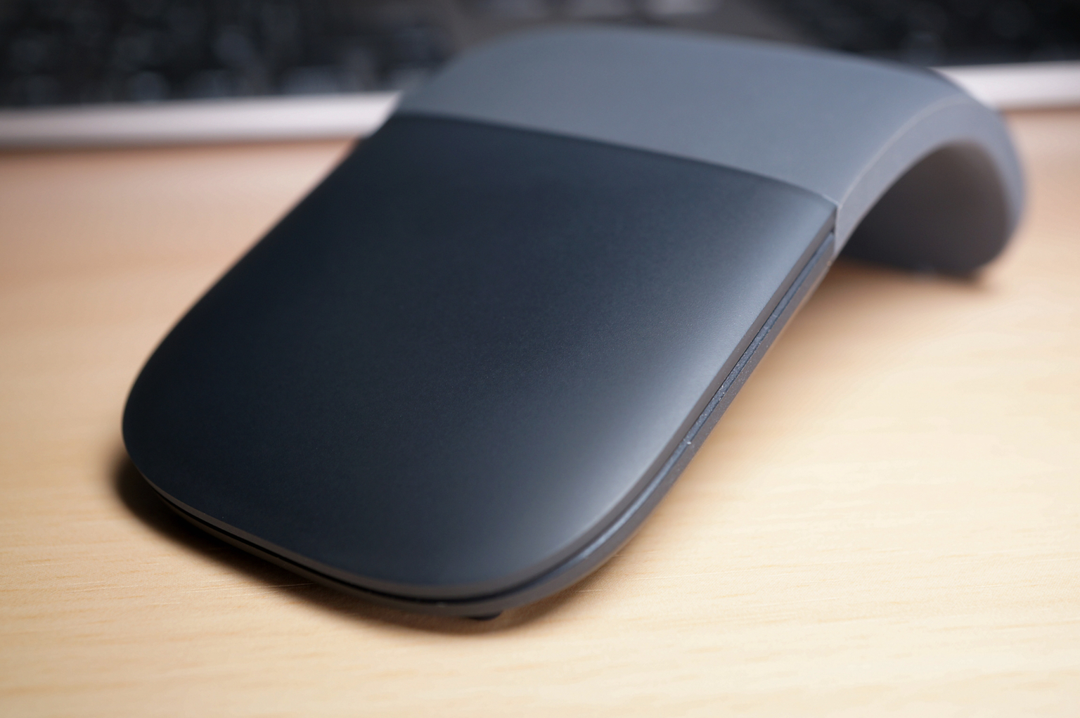 Microsoft Arc Mouse レビュー／Macでも使える、折り曲げ電源ONの薄すぎるBluetoothマウス | MAKKYON WEB
