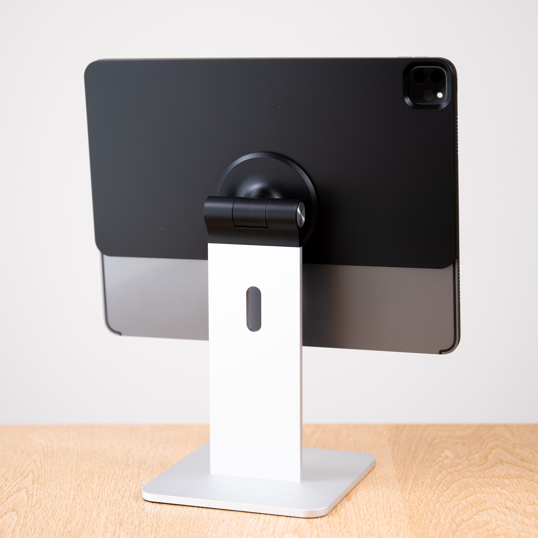 ケース不要！iPad Proをマグネットで吸着する、CharJenPro MagFlött Magnetic Standをレビュー | MAKKYON WEB