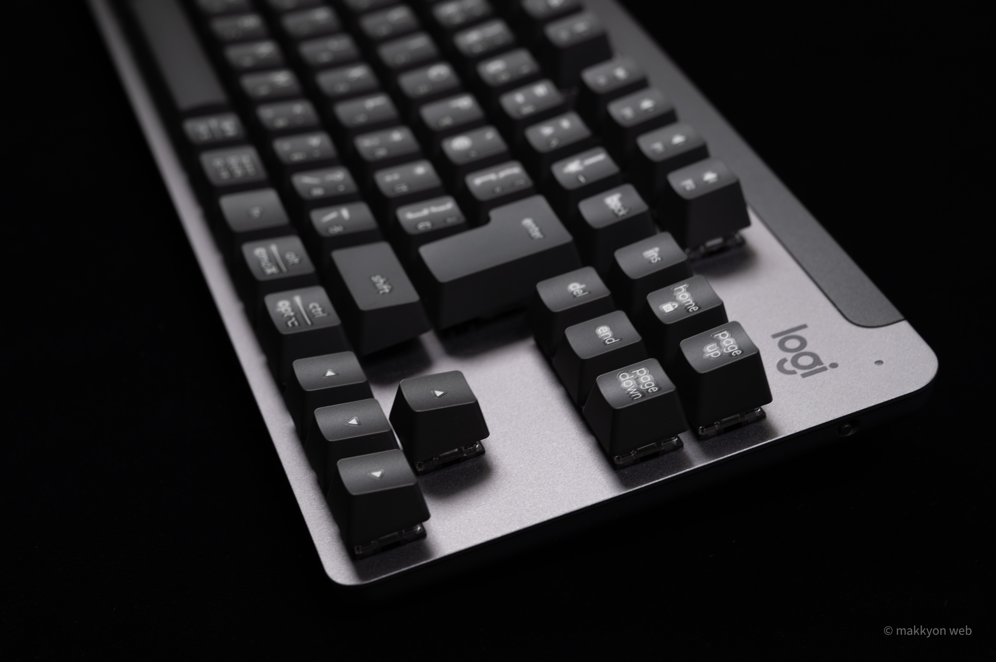 ロジクール SIGNATURE K855 キーボード／全4カラー！テンキーレスでコンパクトなメカニカルキーボードの入門機！ | MAKKYON WEB