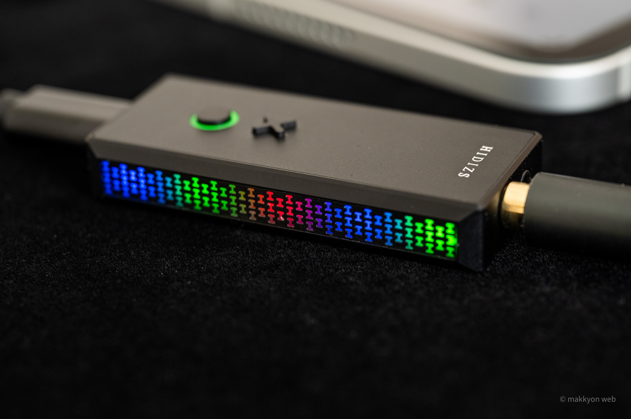 Hidizs XO MQAドングル レビュー／RGB LEDで光る！ゲーミングUSB DAC登場！これはアガる！ | MAKKYON WEB