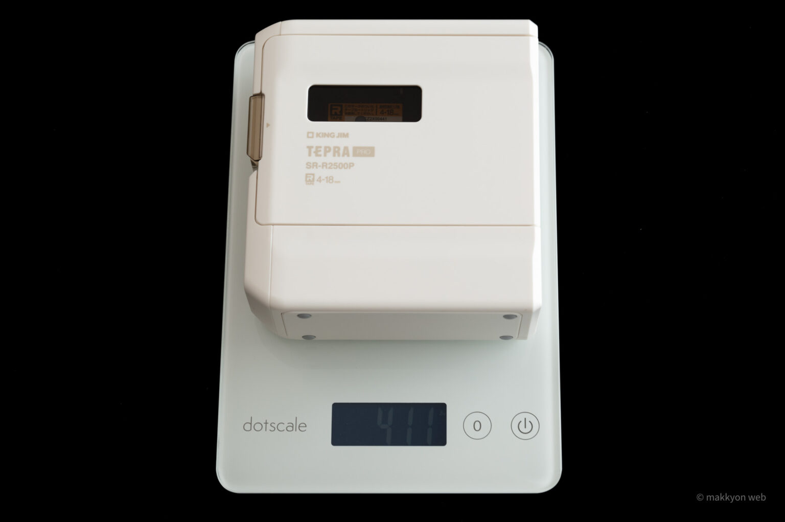 iPhoneやAndroidから18mm幅のテプラをワイヤレス出力！／ラベルライター「テプラ」PRO SR-R2500Pをレビュー | MAKKYON WEB