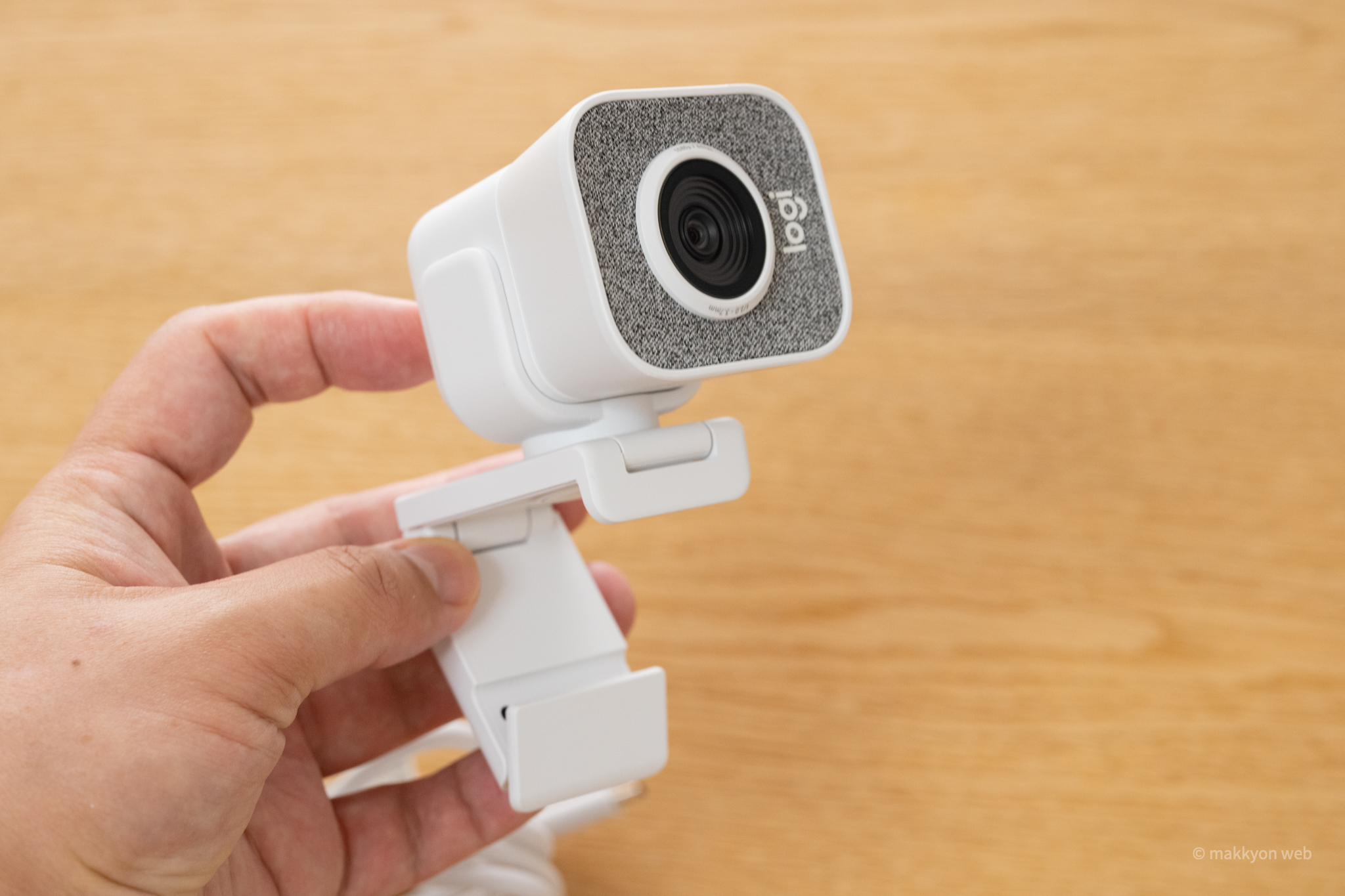 ロジクール STREAMCAM C980 レビュー／タテでもヨコでもいけるWebカメラ！Captureアプリで機能強化！